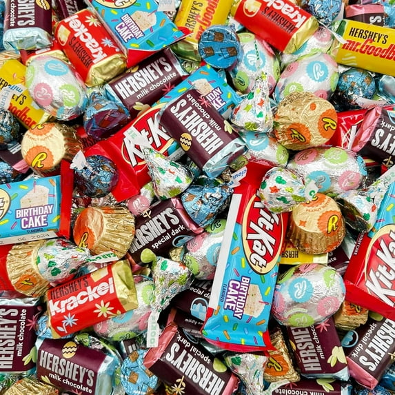 Easter Candy Assortment HERSHEY'S Miniatures, KITKAT Bars, REESEScups ...