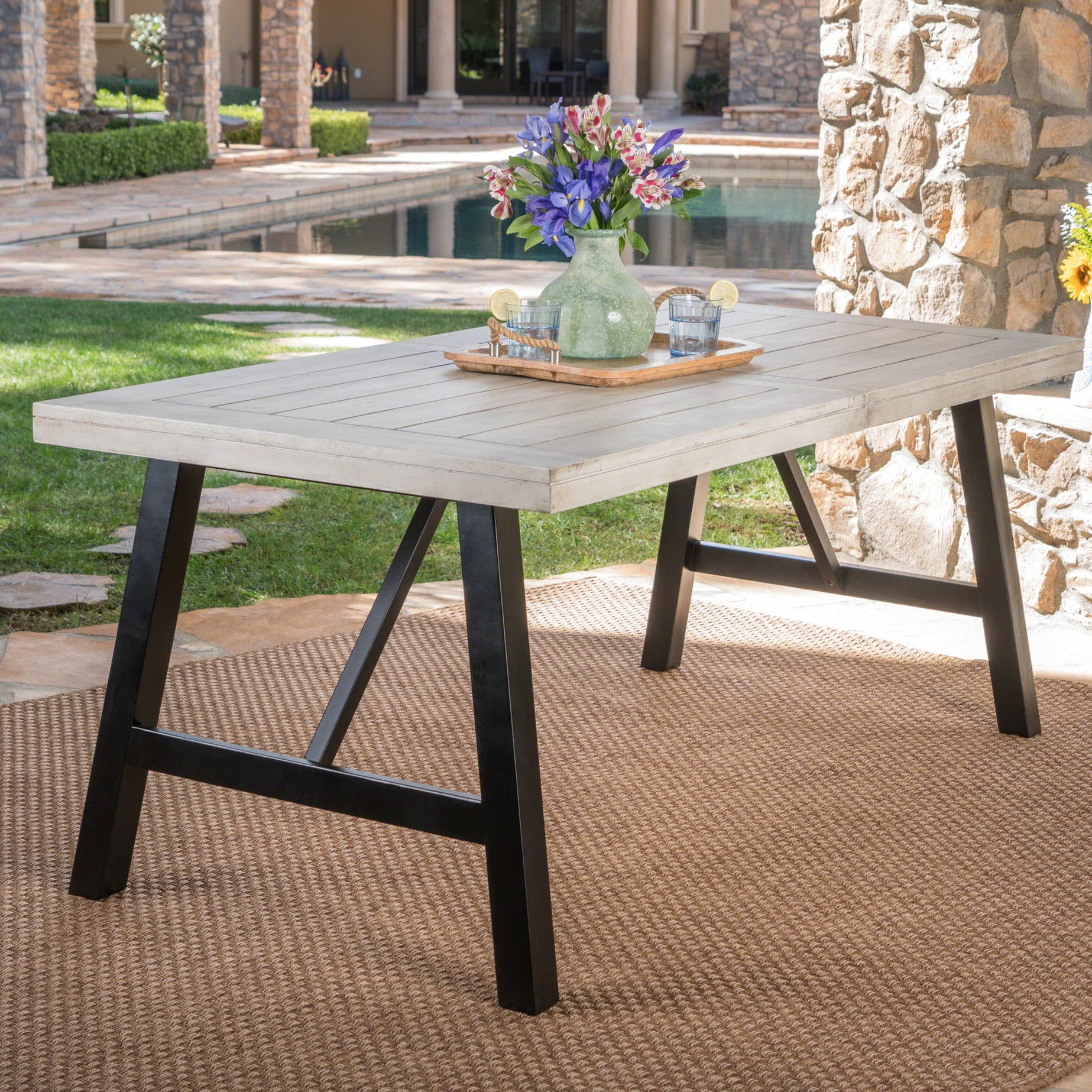 Easy - to - Maintain Dining Table+Slat Panel Design”-“Busy Lifestyles ...