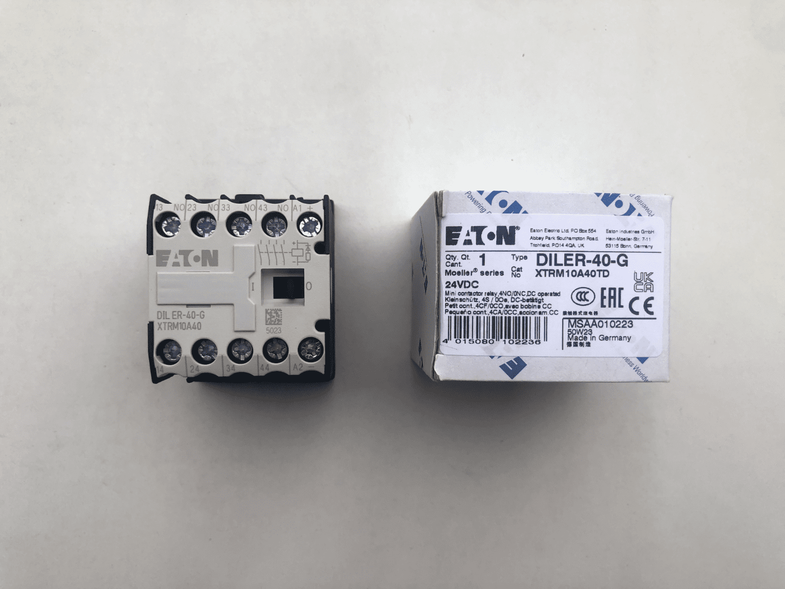 Eaton DILER-40-G 4 pole relay - 4 N.O. / 1 N.C. power poles / 24 V DC ...
