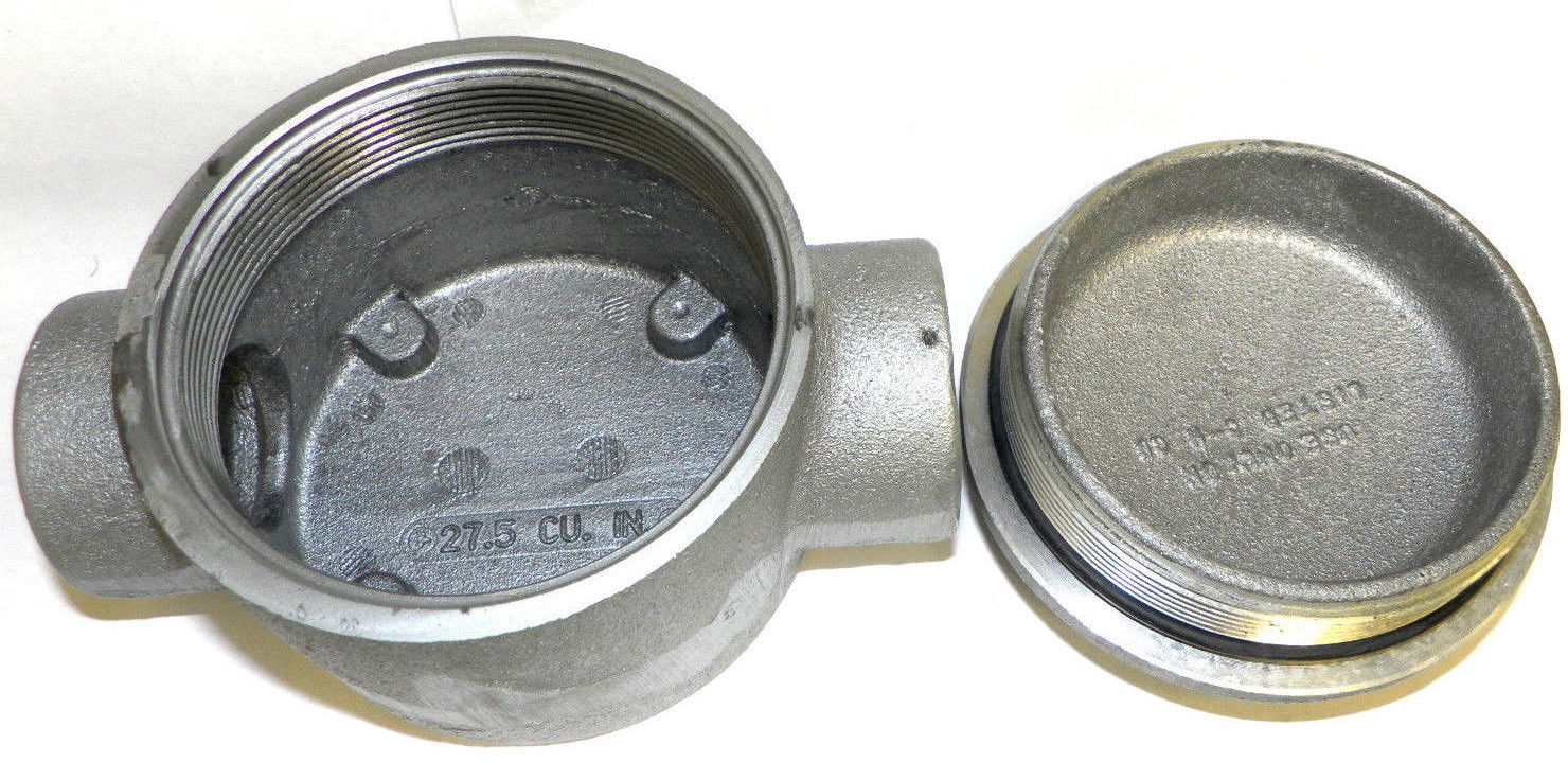 Eaton GUAC47 1-1/4-Inch Condulet Outlet Box W/ O-Ring Gasket & Ground ...