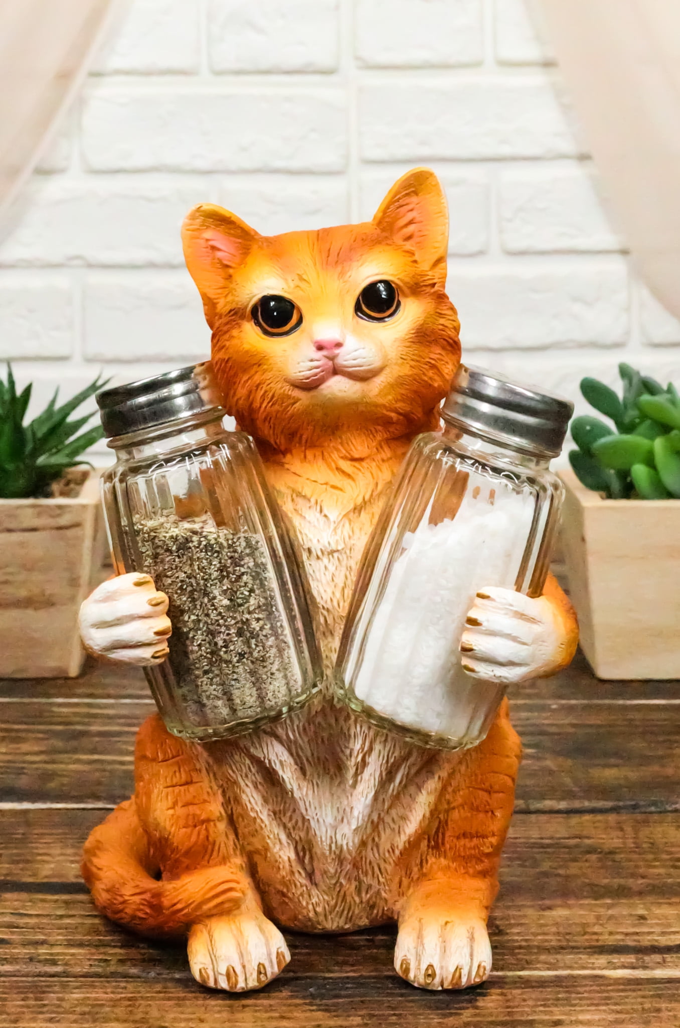 Ebros Orange Tabby Kitty Cat Hugging Spice Salt Pepper Shakers Holder 8 ...