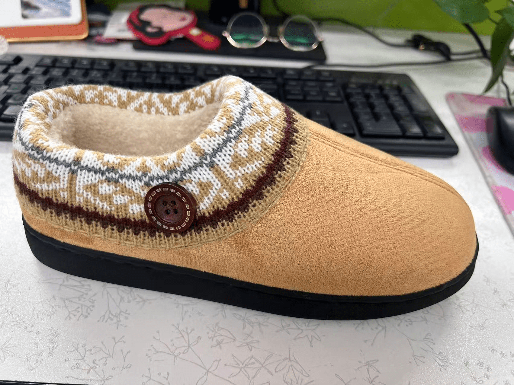 Ecetana Womens Fuzzy Closed Back Slippers Warm Soft Comfy Memory Foam ...