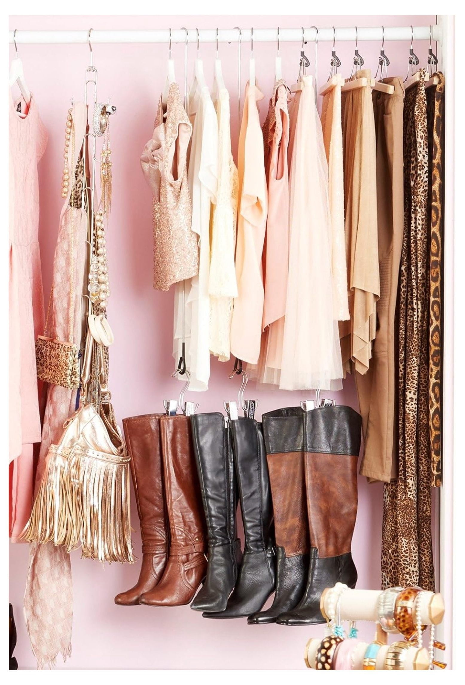 Echoworld Boot Organizer: Hanging Boot Extenders- Hangs, Holds, Shapes ...