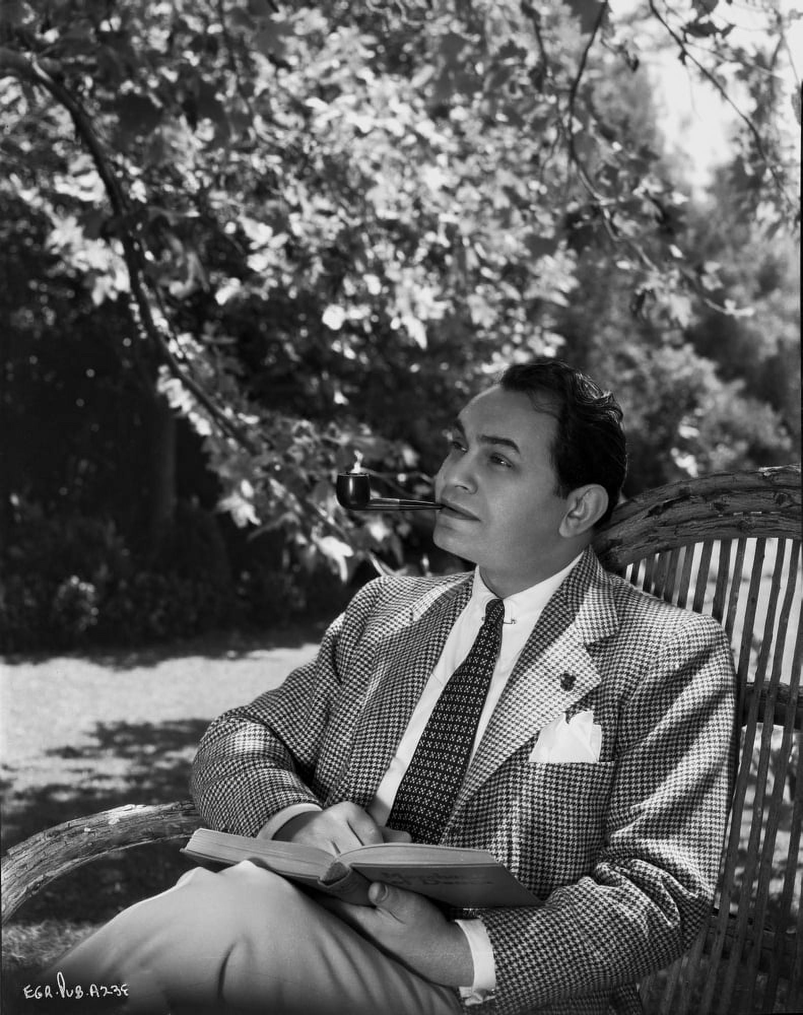 Edward Robinson Seated in Black and White Photo Print (24 x 30 ...