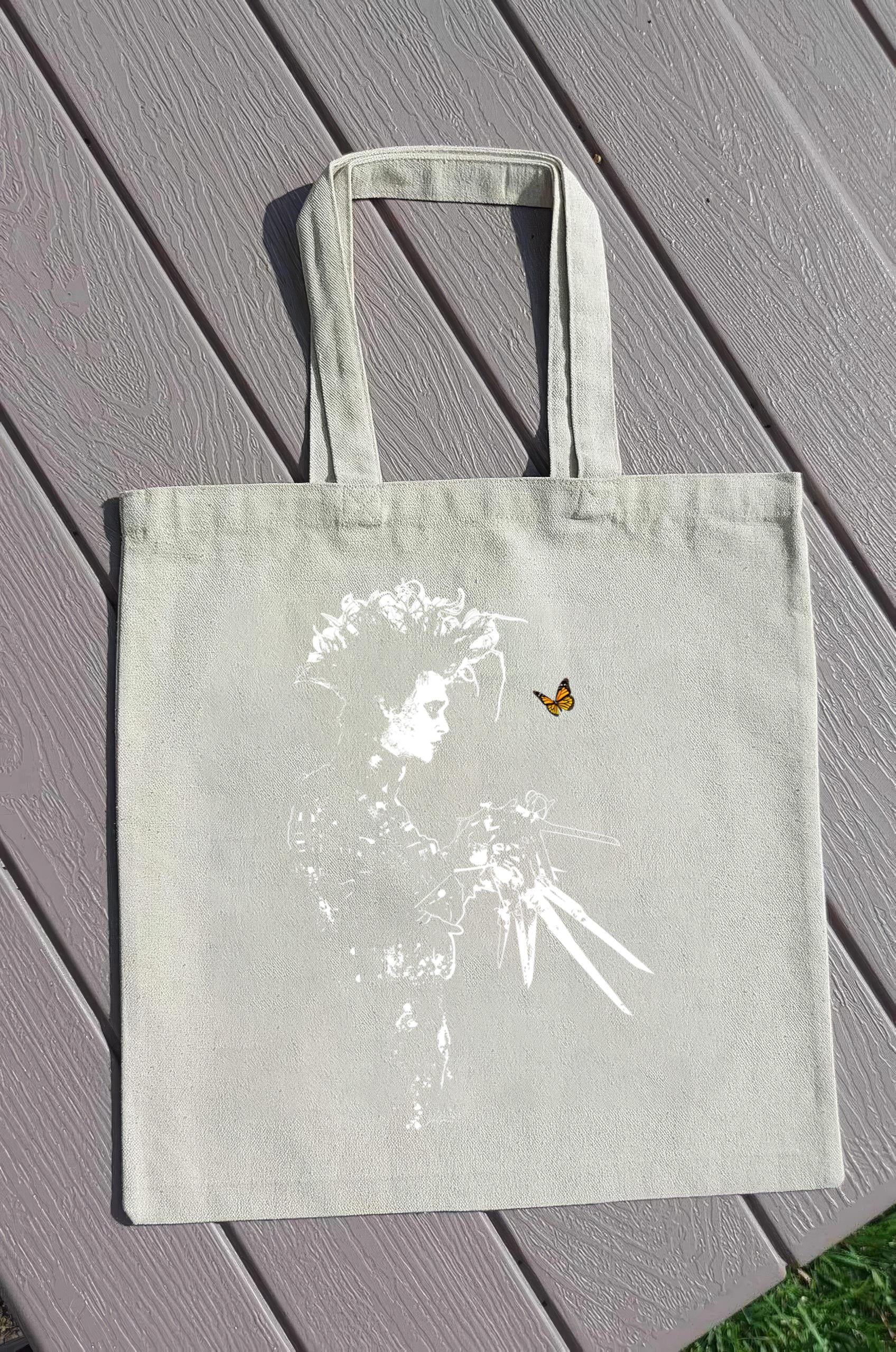 Edward Scissorhands Tote Bag artwork by Jared Swart inspired by the Tim ...