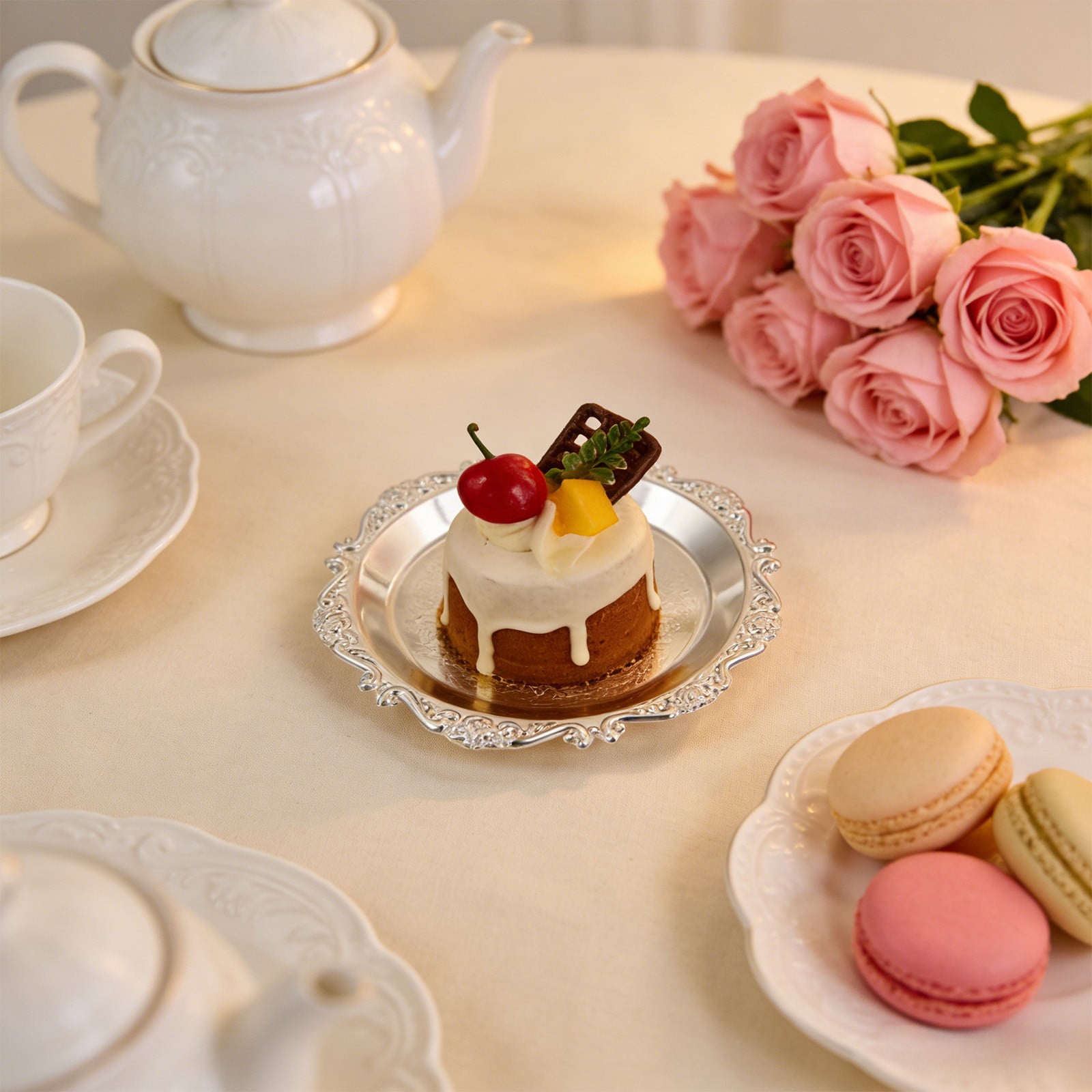 Eespoir Silvery Metal Embossed Tray, Dessert Snack Tray Jewelry ...