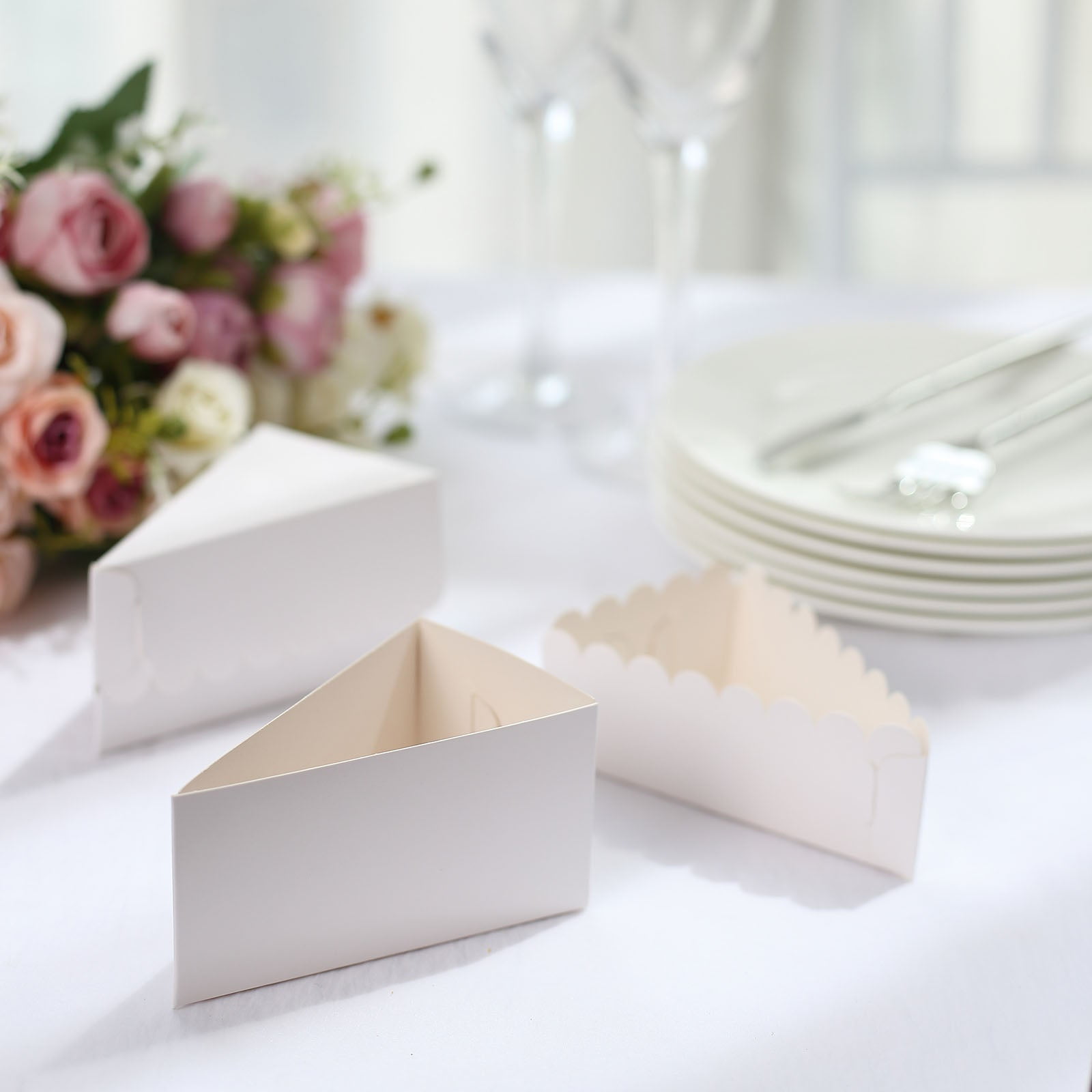Efavormart 10 Pack | 4"X2.5" White Single Slice Triangular Cake Boxes ...