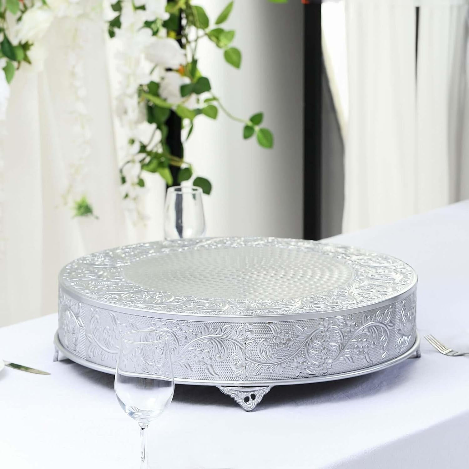 Efavormart 18 inch Silver Round Embossed Metal Cake Plateau Stand Riser ...