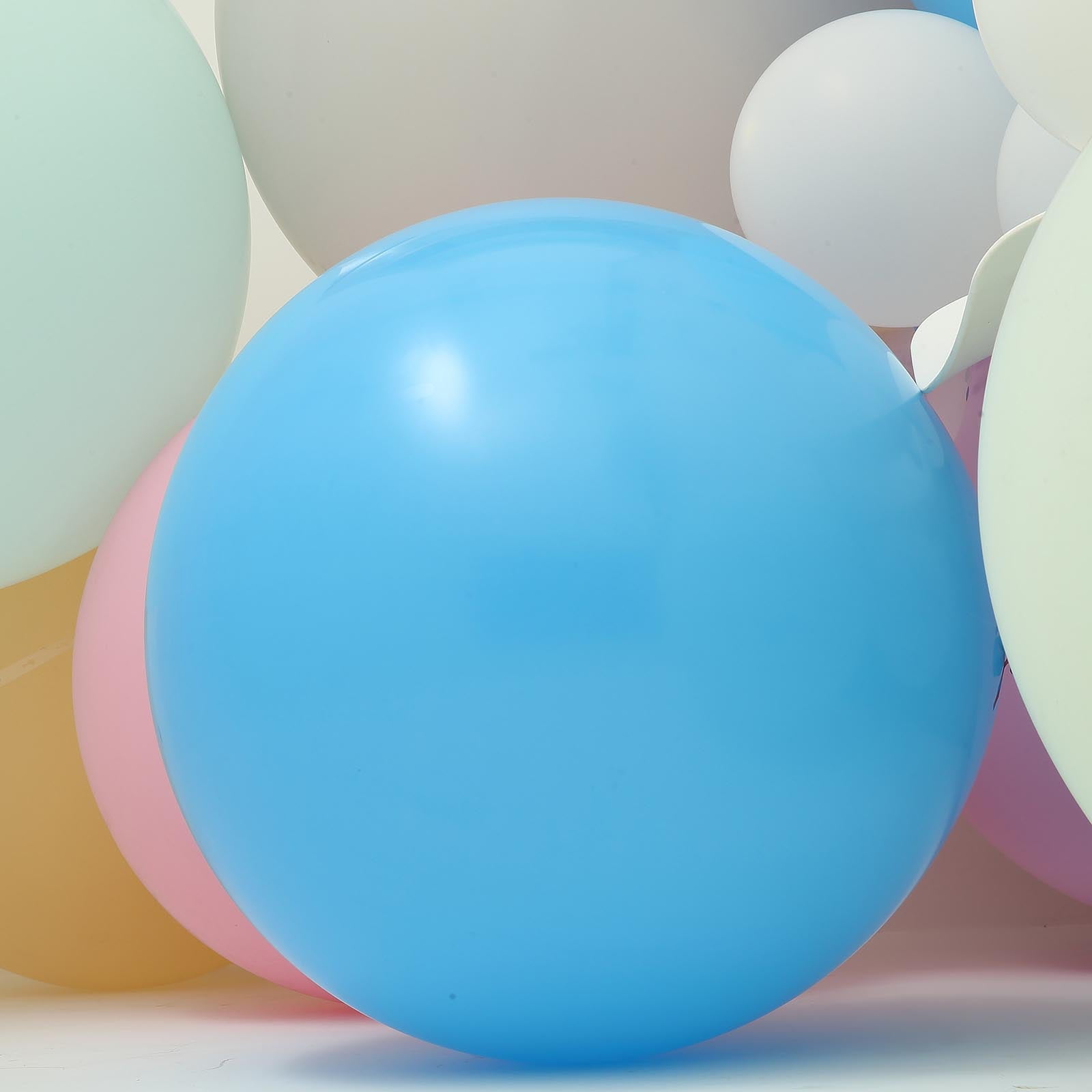 Efavormart 2 Pack 32" Extra Large Pastel Blue Round Latex Balloons Air ...