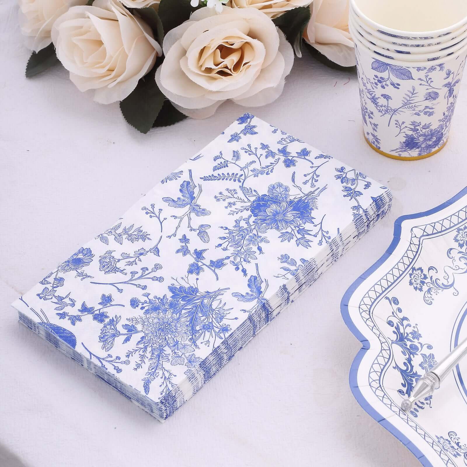 efavormart 20 Pack White Blue Chinoiserie Floral 2-Ply Paper Napkins ...