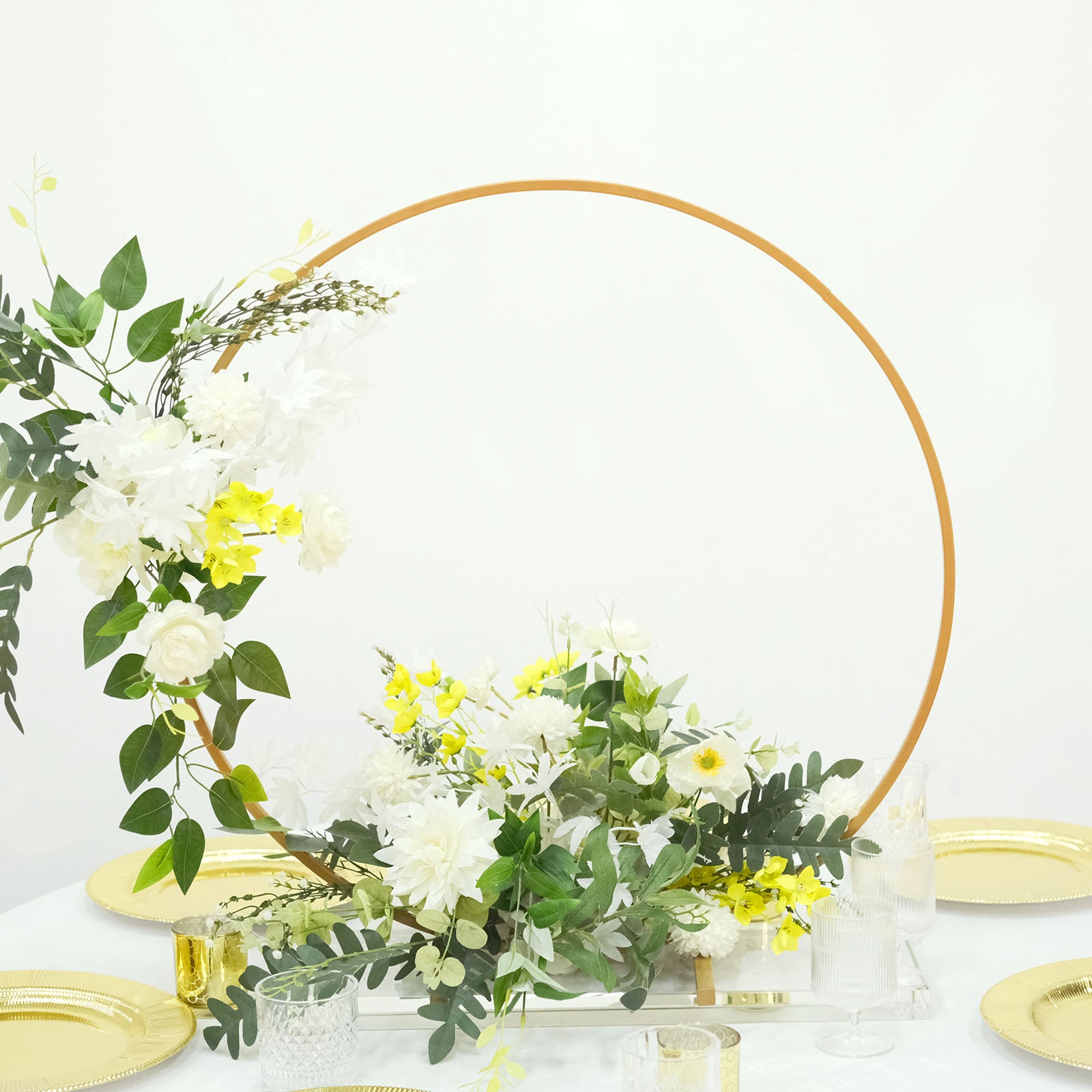 Efavormart 28" Gold Metal Round Hoop Wedding Centerpiece, Self Standing ...