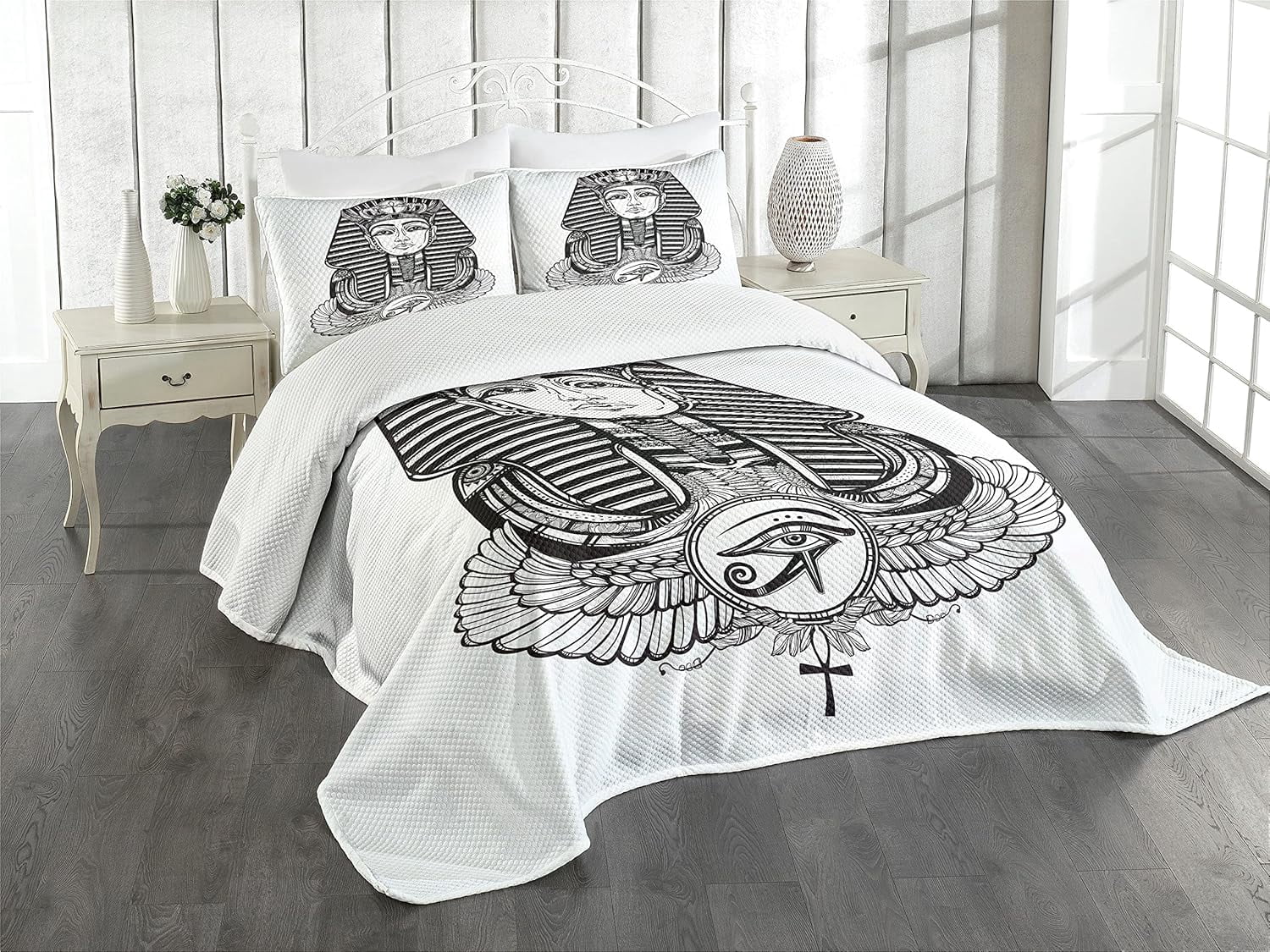Egyptian Print Bedspread Set, Hand-Drawn Vintage Tattoo Art of an ...