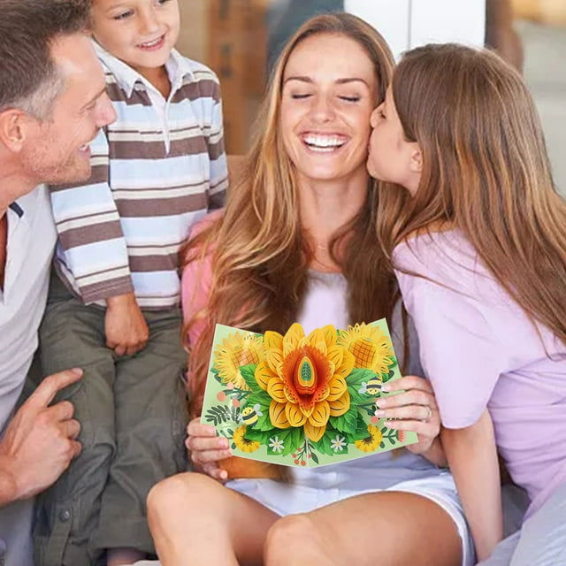 Ejecting The Bouquet Up Flower Bouquet Greeting Card Mother's Day Gift ...