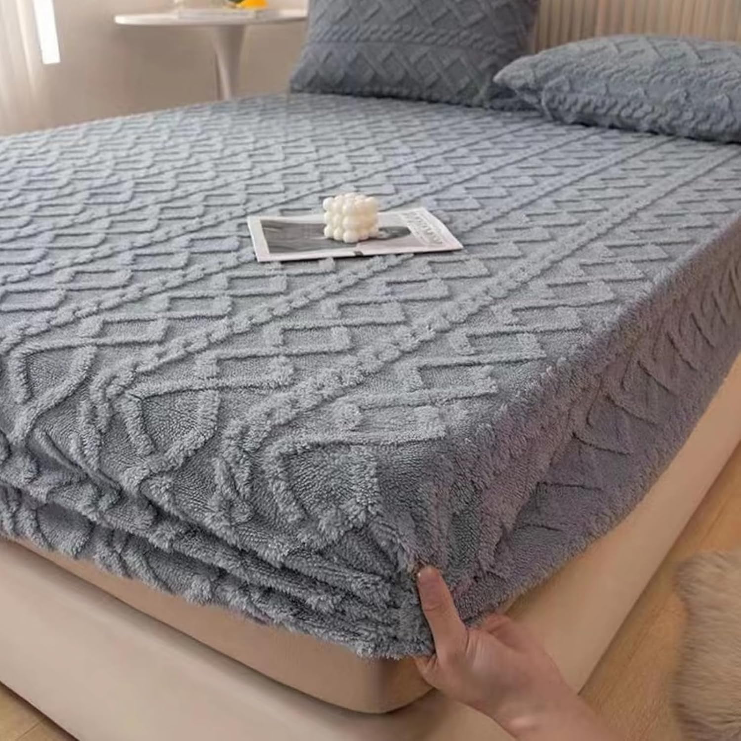 Elastic Bed Sheets, Luxury Soft Fuzzy Fitted Sheet Set with Pillowcase ...