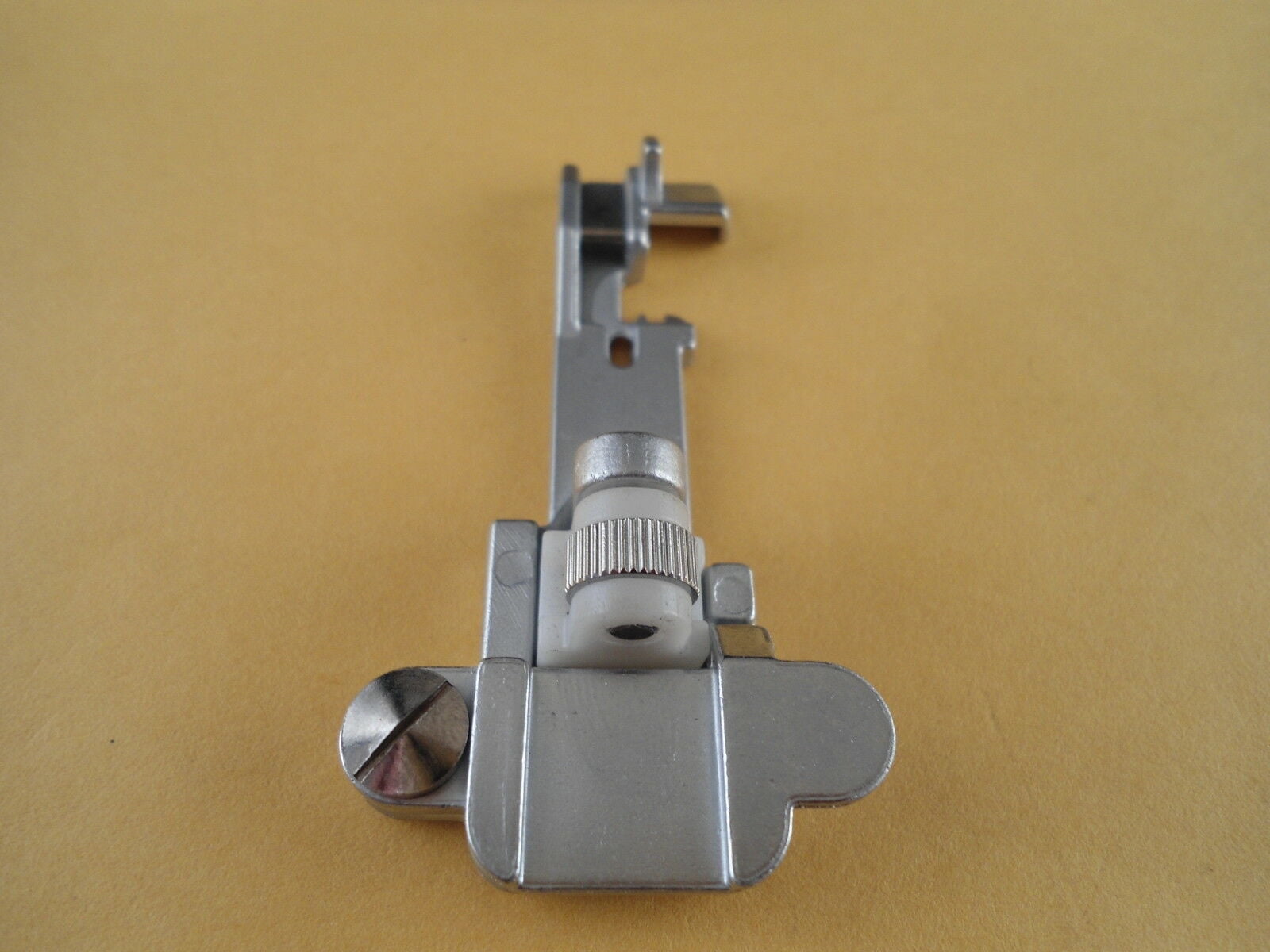 Elastic Foot 550621 For Singer Serger 14SH654, 14SH644, 14CG754, 14U554 ...