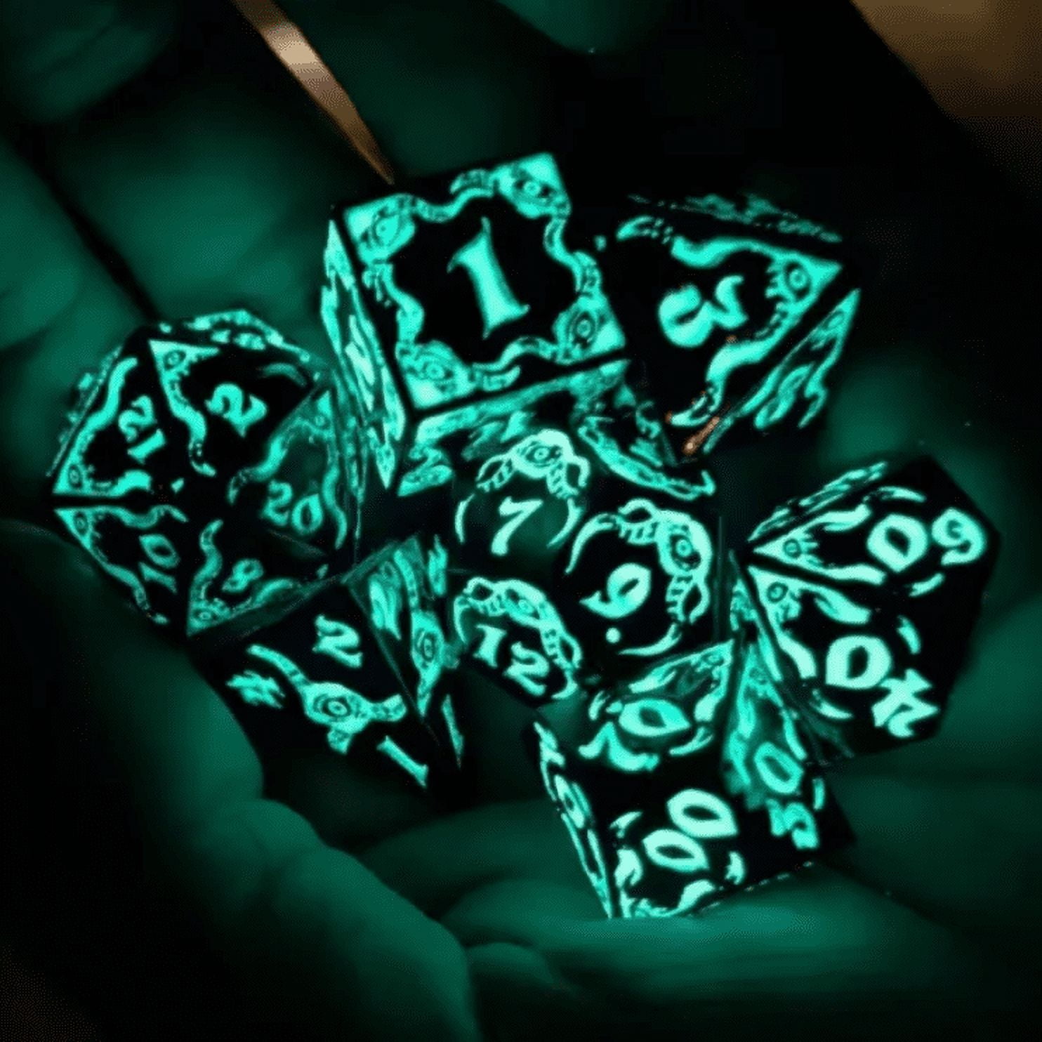 Elder Eye | Glow in the Dark Metal DnD Dice Set | Dungeons and Dragons ...