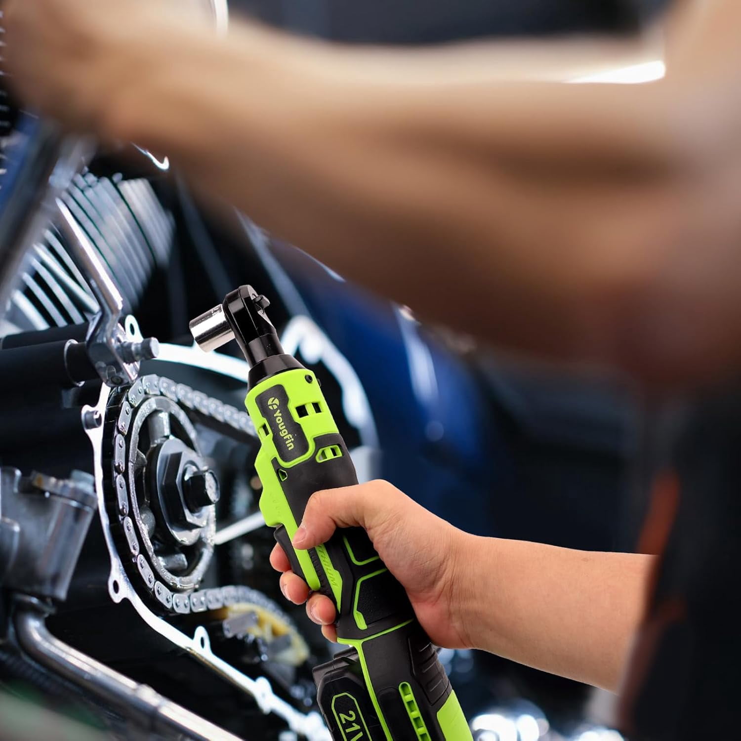 Electric Ratchet Wrench 21V, 3/8" Cordless Ratchet Wrench 40 N.M ...