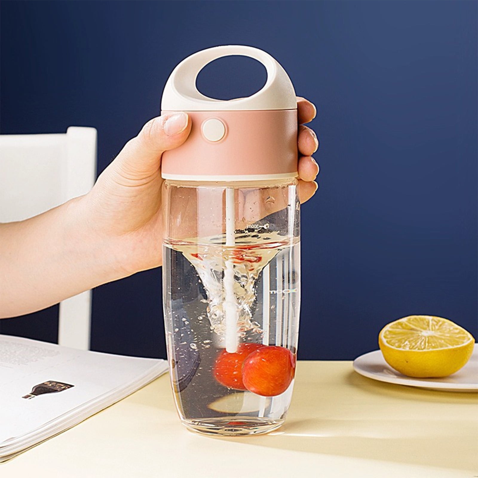 Electric Shaker Bottle, 2.75*7.48 Inch Shaker Bottles for Protein ...