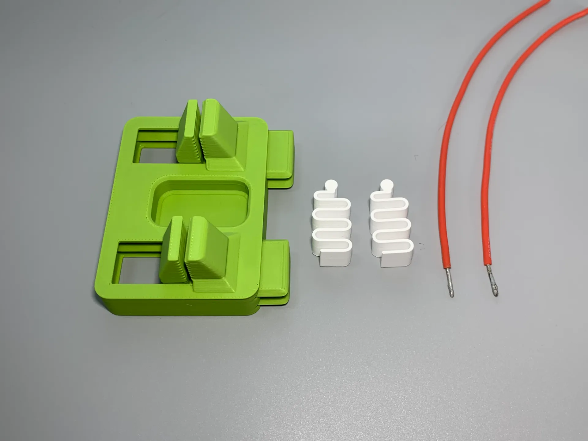 Electric Welding Fixture with Heat-Resistant Clamps – Hands-Free ...
