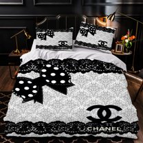 Chic Black and White 3-Piece Duvet Cover Set with Luxurious Trim Design ...