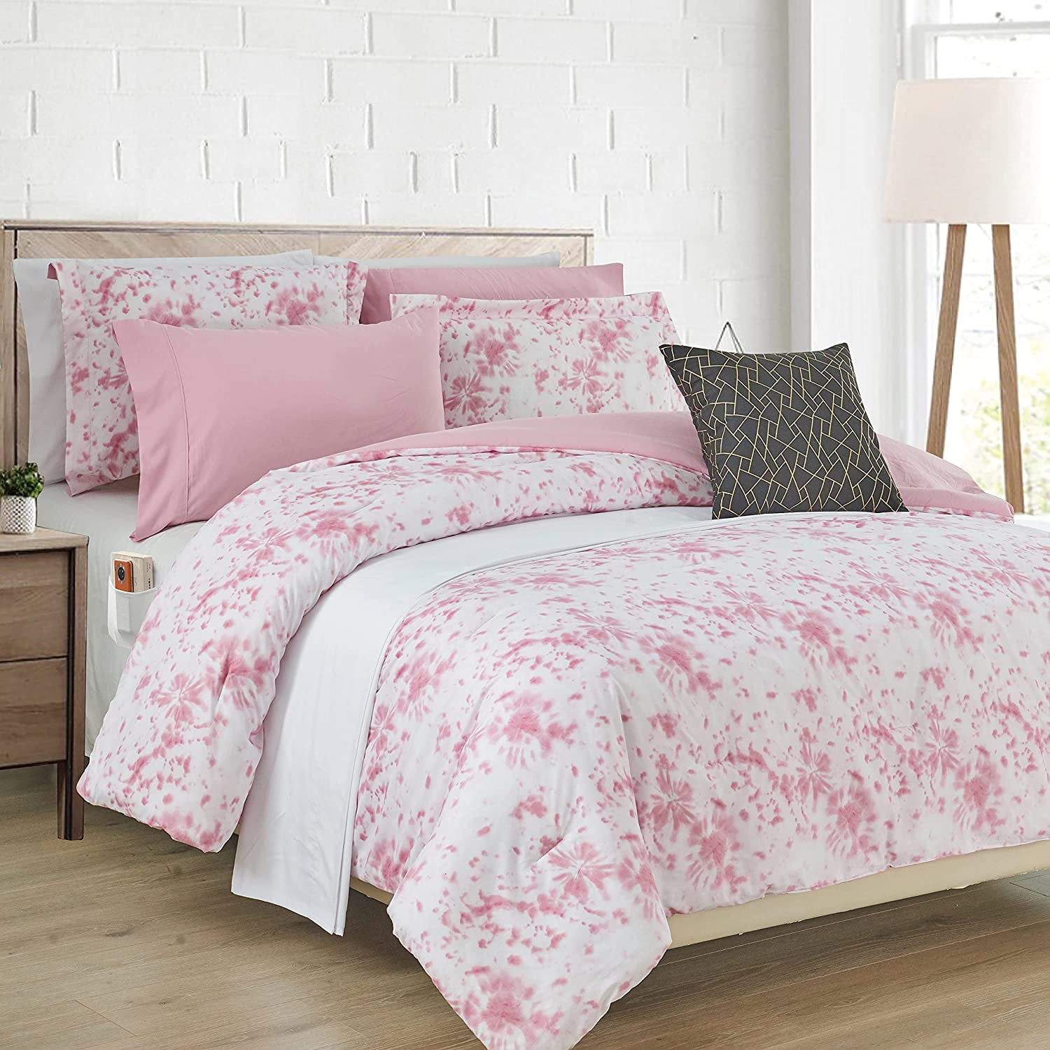 Elegant Comfort Reversible 10-Piece Comforter Set, Tie-Dye Print ...