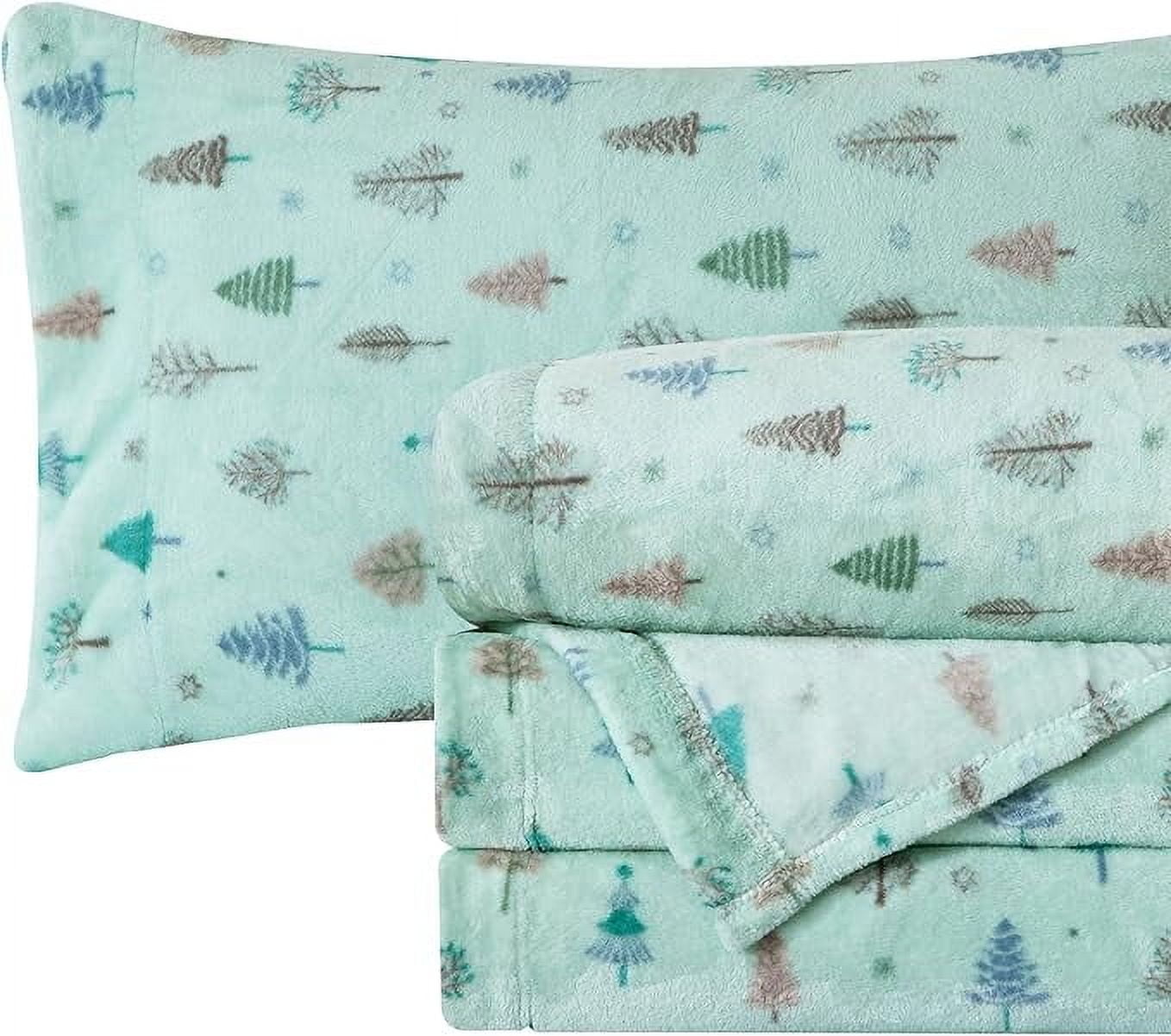 Elegant Comfort Ultra-Soft 4-Piece Holiday Velvet Plush Flannel Sheet Set - Warm Fuzzy Flannel ...