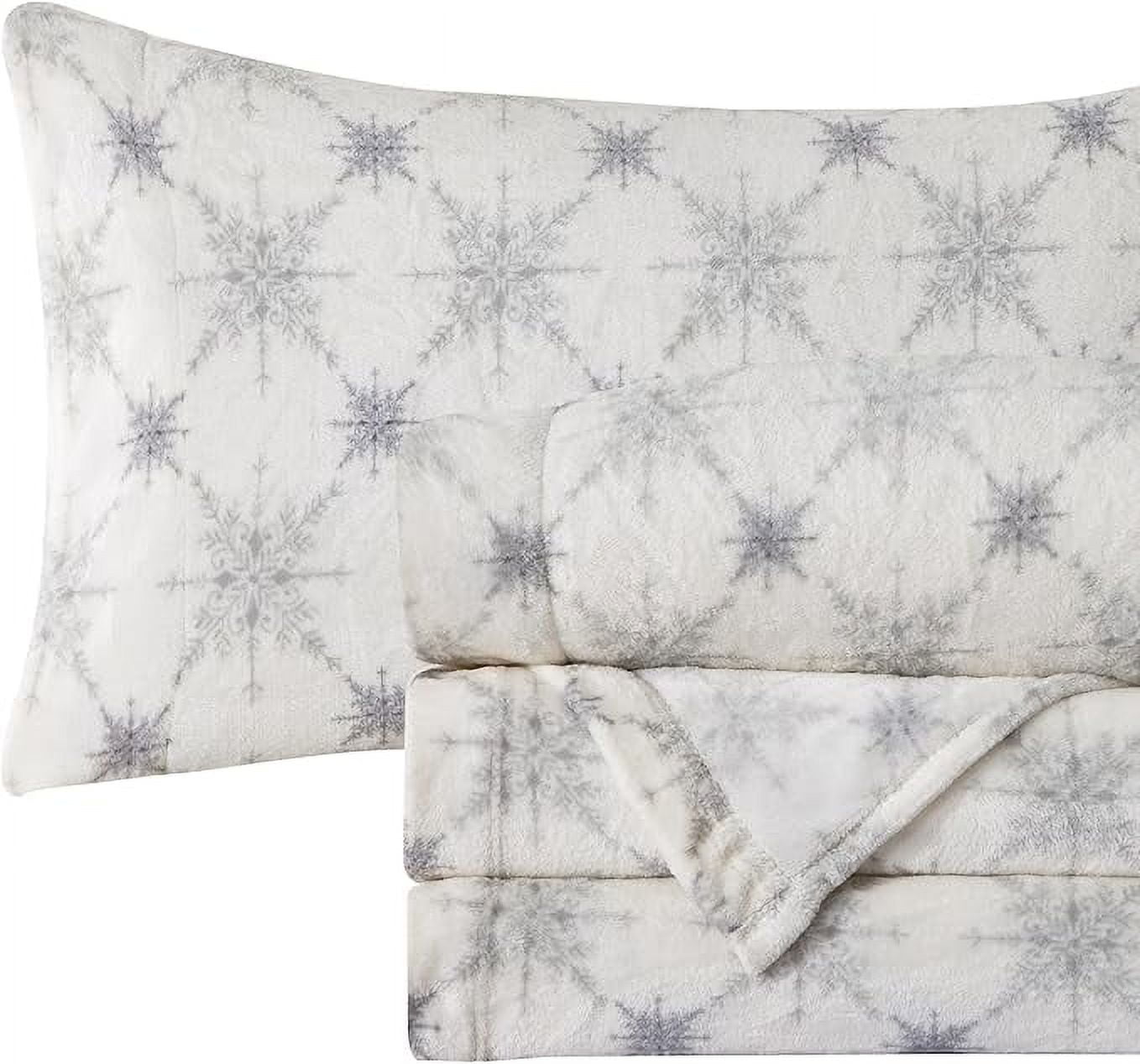 Elegant Comfort Ultra-Soft 4-Piece Holiday Velvet Plush Flannel Sheet ...