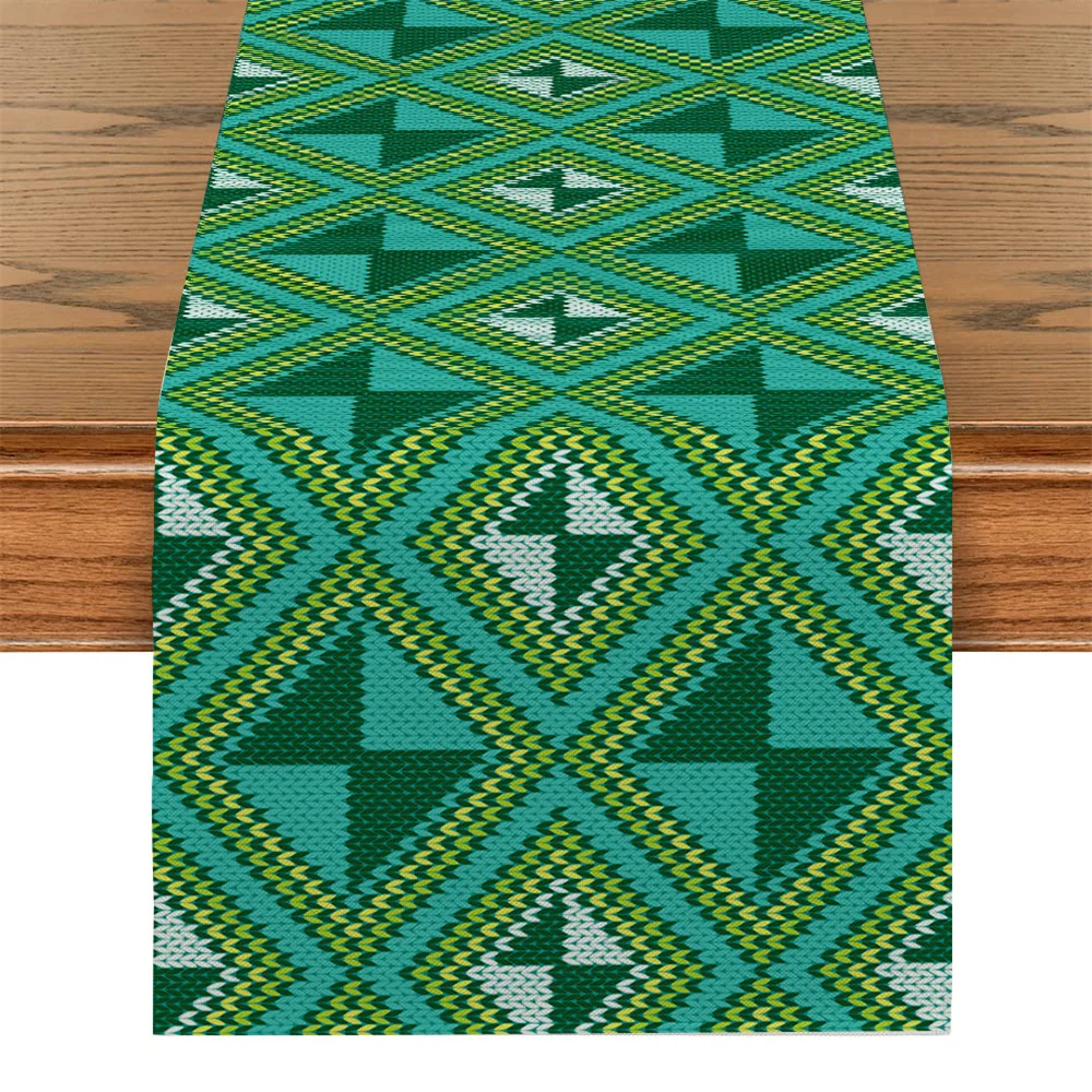 Elegant Geometric Pattern Table Flag Grid Symmetrical Floral Table ...