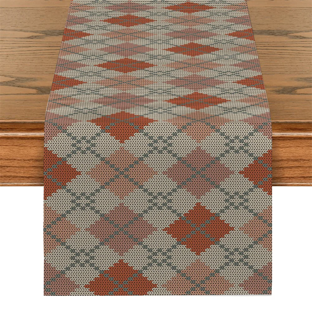 Elegant Geometric Pattern Table Flag Grid Symmetrical Floral Table ...