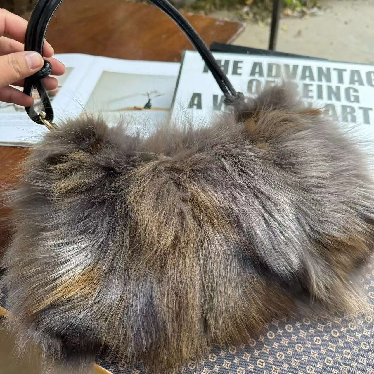Elegant Ladies' Round Shoulder Bag with Single Straps Furry Moon Shape ...