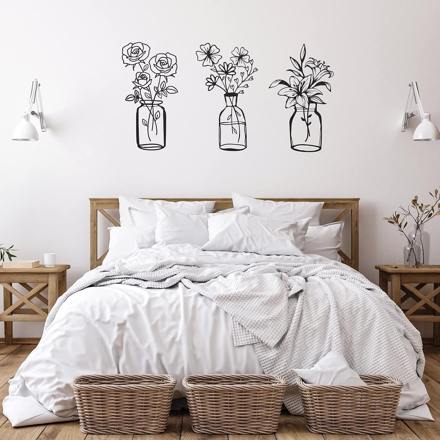 Elegant Metal Tulip Sculpture - Streamlined Wire Art for Home Decor ...