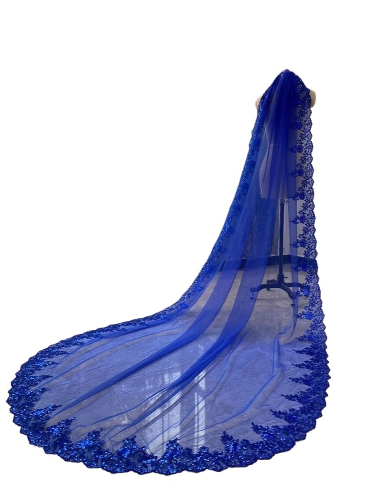 Elegant Red Cathedral Wedding Veil with Sequins - 1.5m Wide Soft Tulle ...