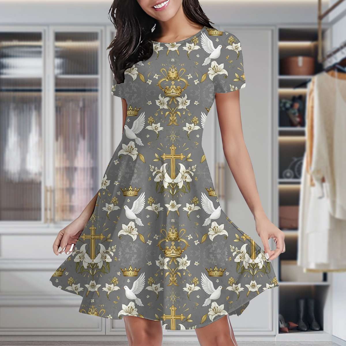 Elegant Regal Doves Lilies Cross Crowns Women's Classic Swing Skater ...