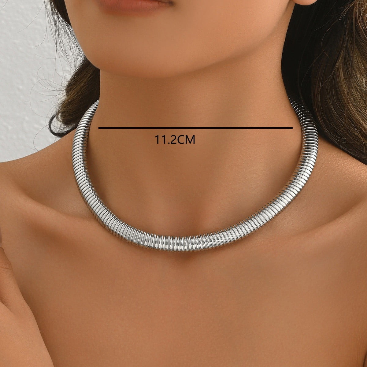 Elegant Snake Style Necklace Smooth And Graceful For A Timeless Appeal ...