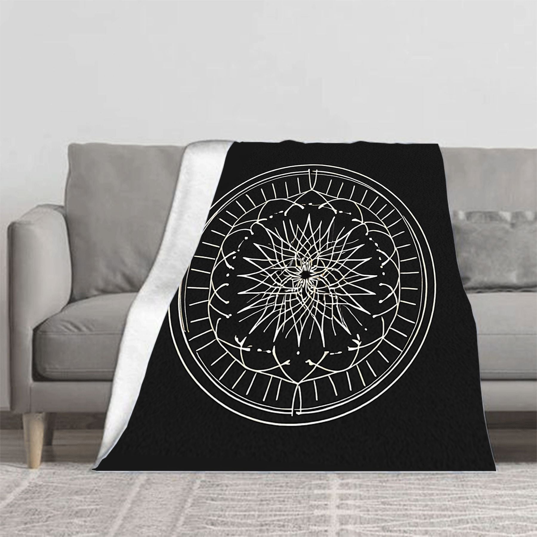 Elegant Symmetrical Mandala Design Flannel Blanket - Soft Warm Cozy for ...