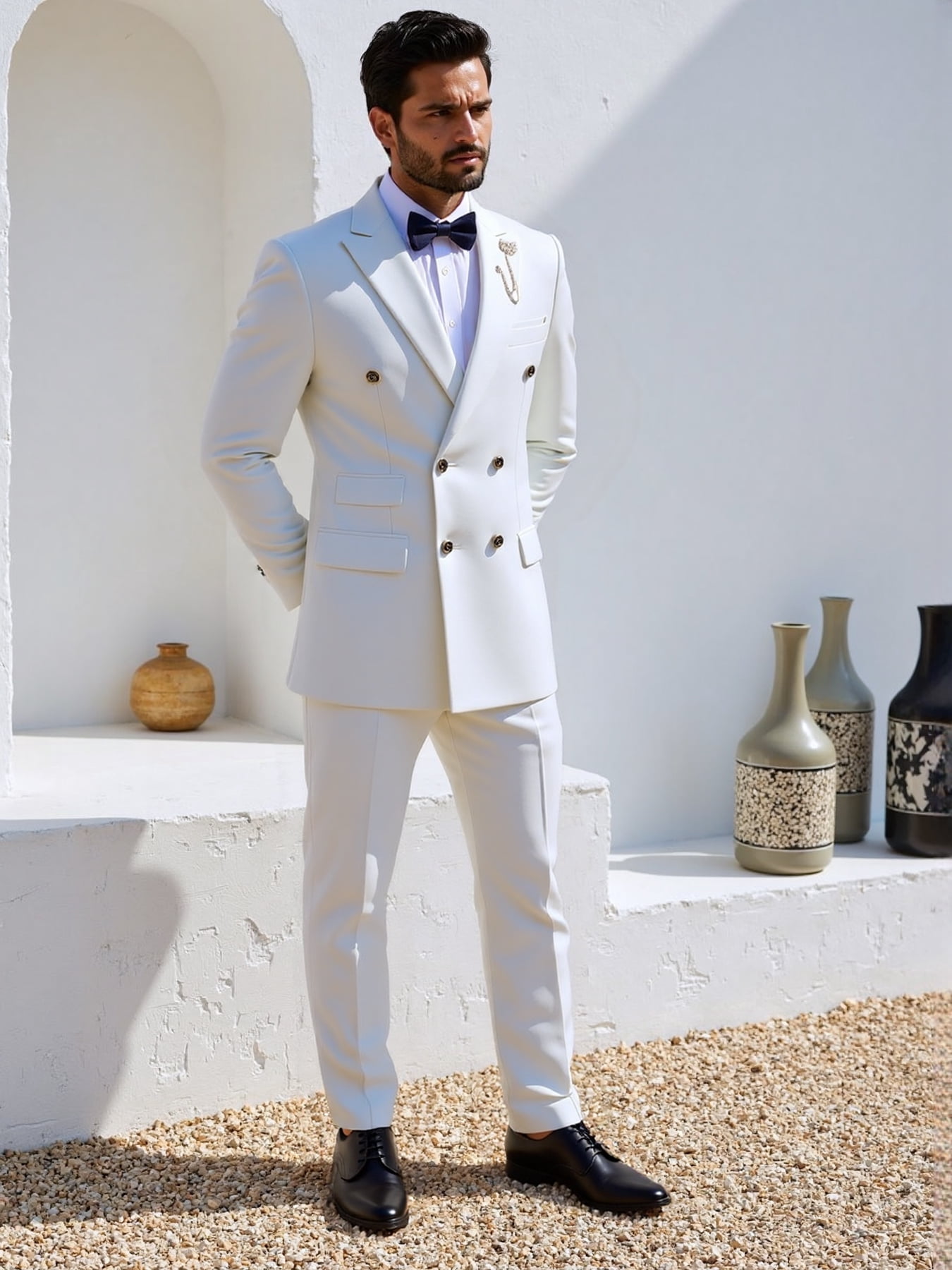 Elegant two-piece men's suit | Double breasted, Peak lapel, fashionable ...