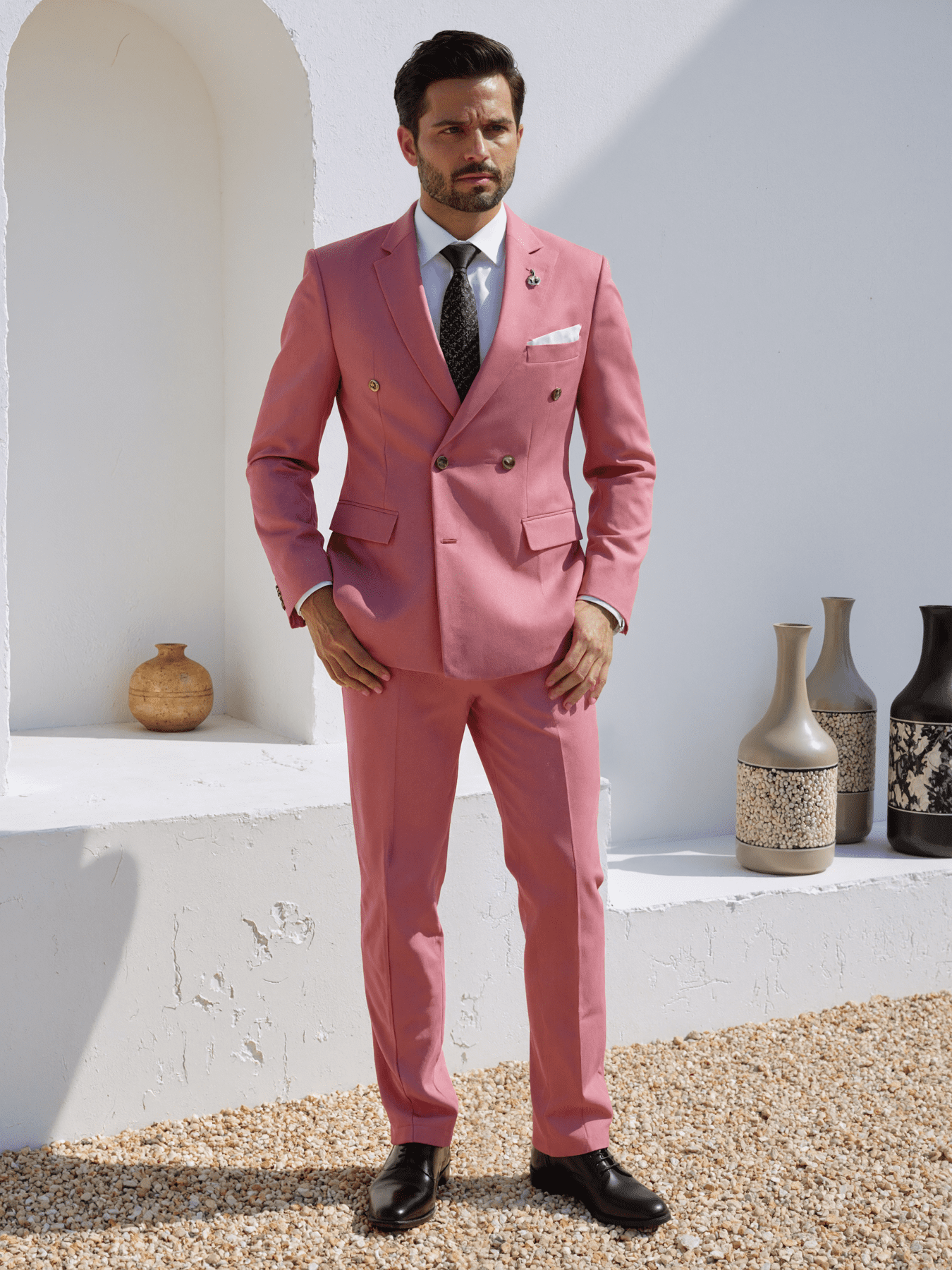 Elegant two-piece men's suit | Double breasted, Peak lapel, fashionable ...