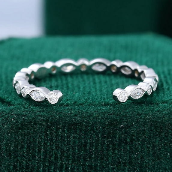 Elise Jewel Brilliant 1.1 Ct Round Cut Diamond Ring - Silver 14K White ...