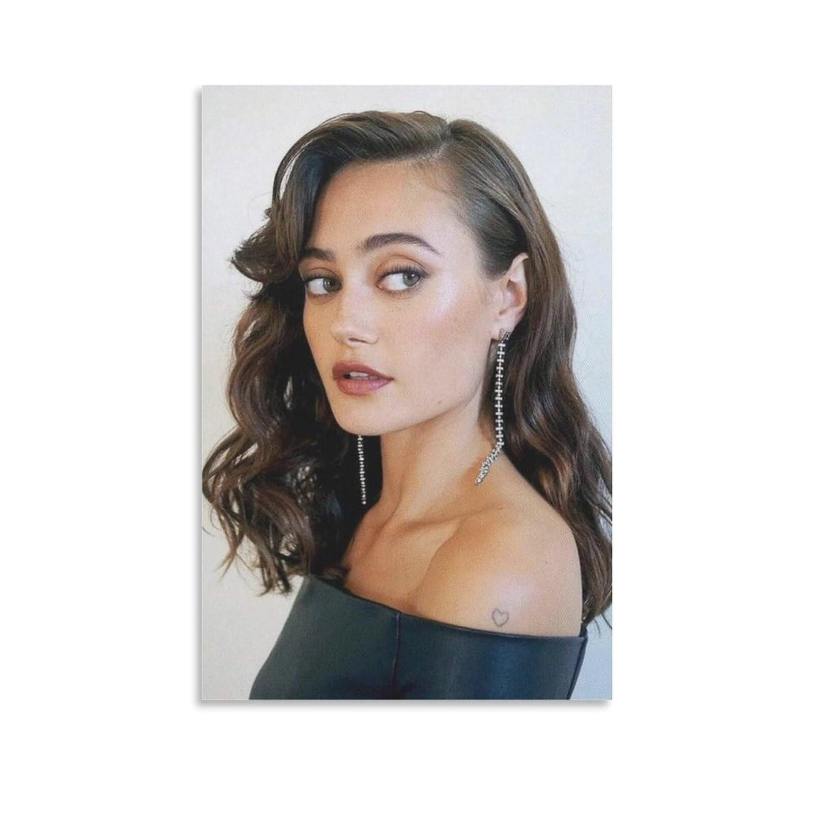 Ella Purnell Poster Actress (7) Artworks Canvas Poster Room Aesthetic ...