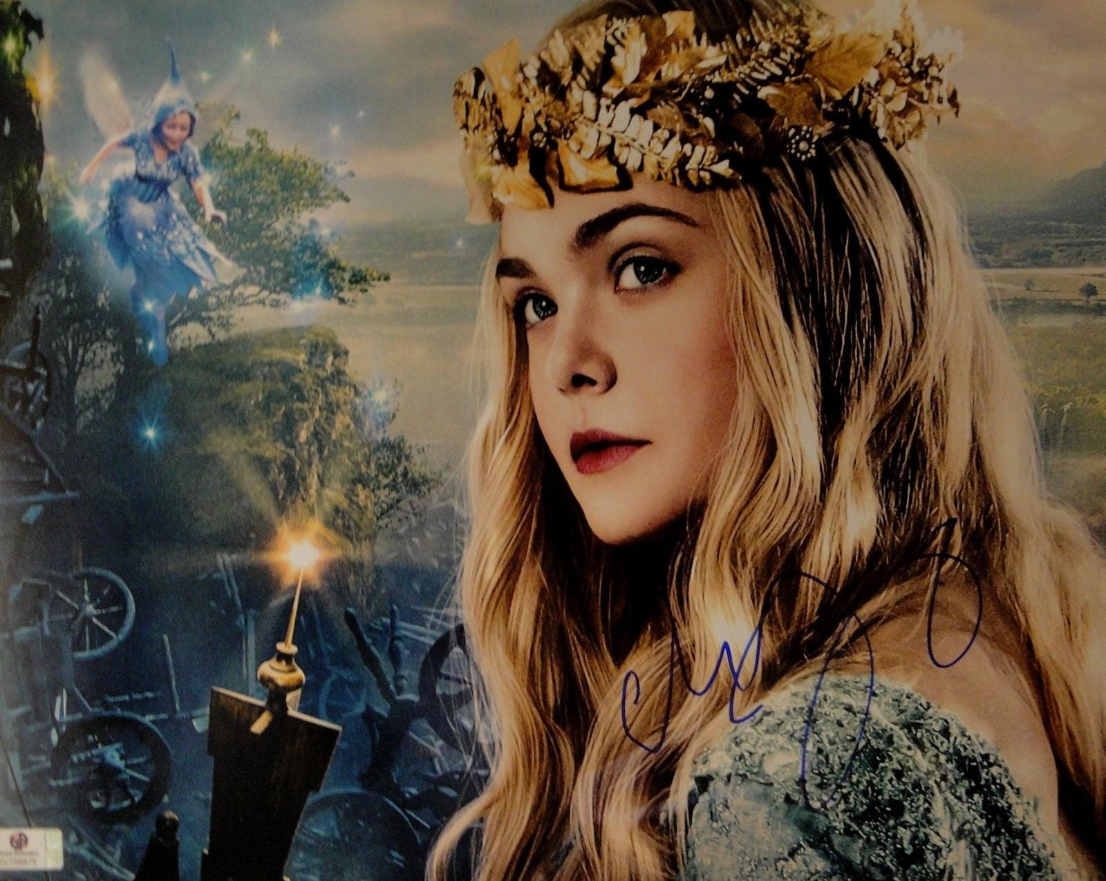 Elle Fanning Hand Signed Autographed 11x14 Photo Sexy Maleficent JSA ...