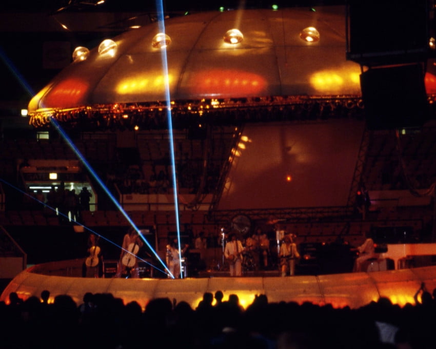 Elo Electric Light Orchestra Laser Show in Concert 24x36 Movie Poster ...