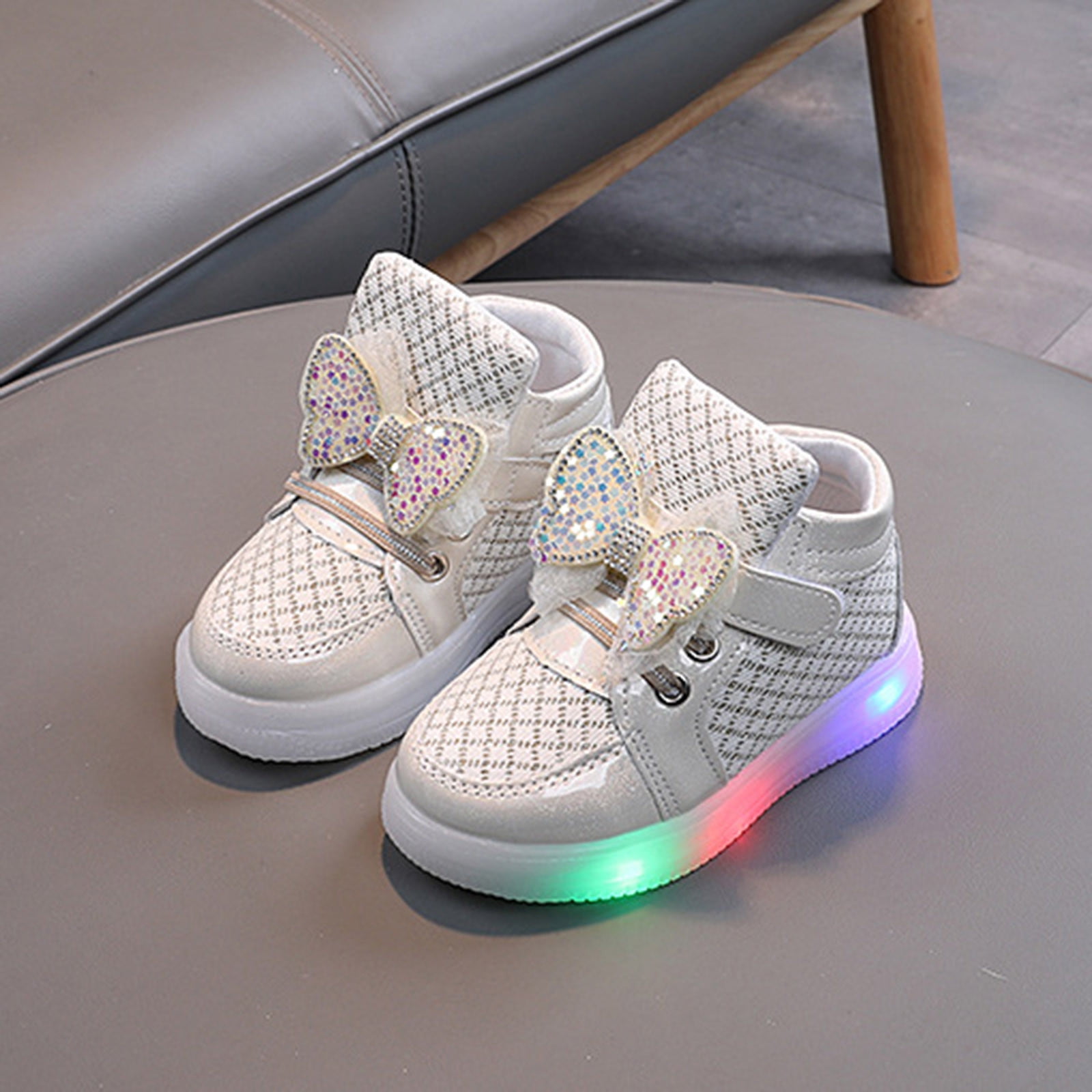 Eltusu Toddler Girls Light up Sneakers, PU No Slip Lace up Lightweight ...
