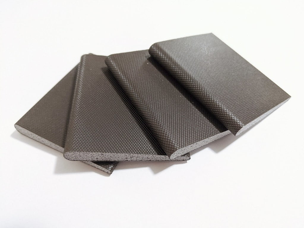 "Elysian Door Corner Seals, Weatherproof Dark Brown Foam, 4 Pieces ...