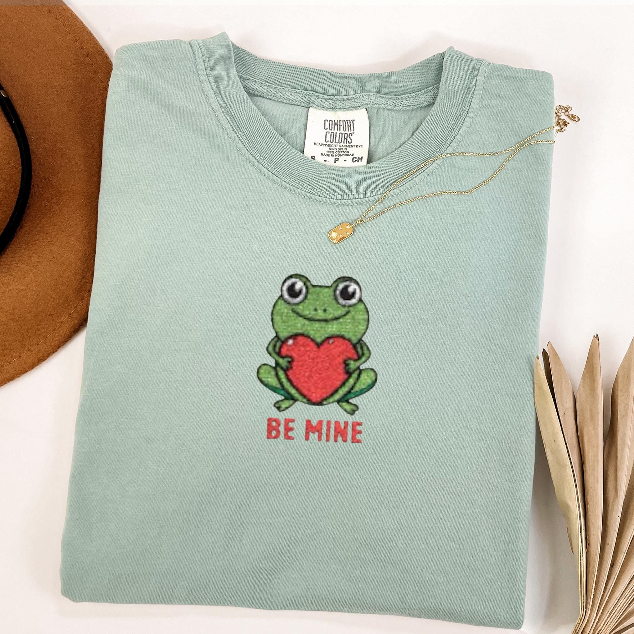 Embroidered Be Mine Valentine Day Shirt: Love Heart Frog Shirt ...