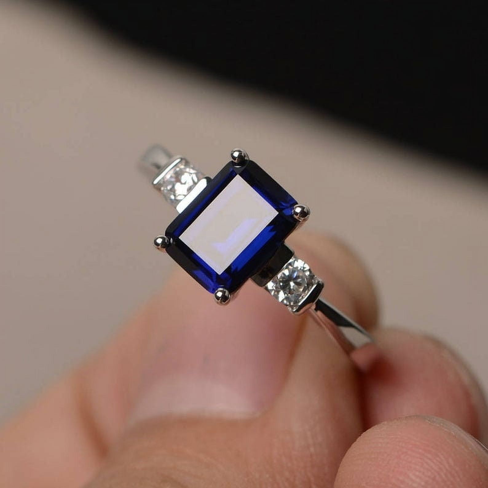 Emerald cut Blue Sapphire Ring, Vintage Emerald Cut Blue Sapphire ...