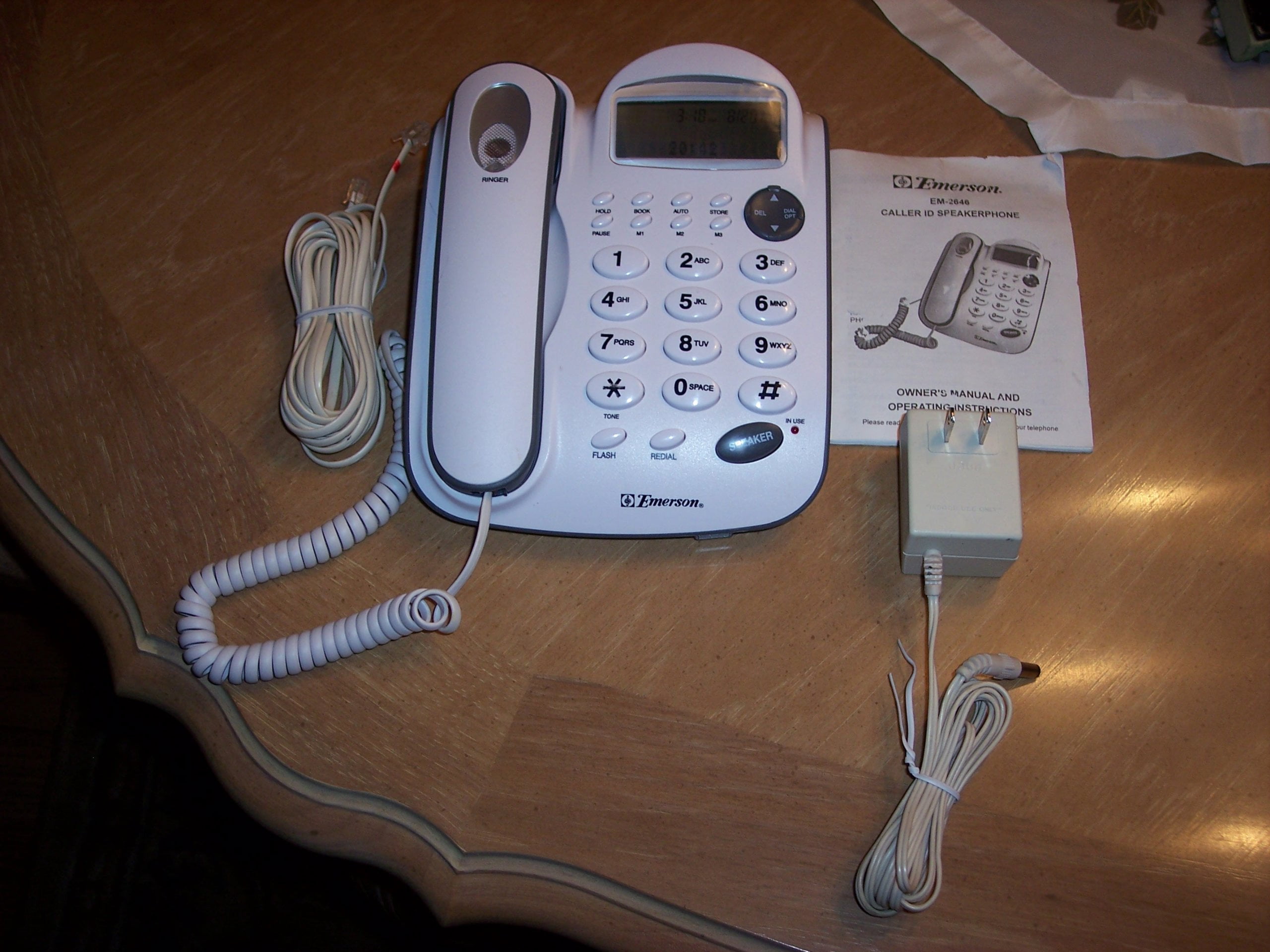Emerson EM2646 white Wall Mountable Big Button Corded Phone with Caller ...