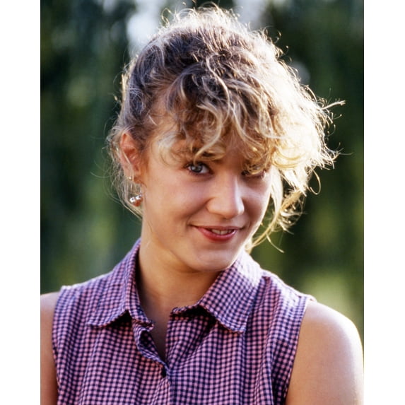 Emily Lloyd Smiling Portrait Sleeveless Top 24X36 Classic Hollywood ...
