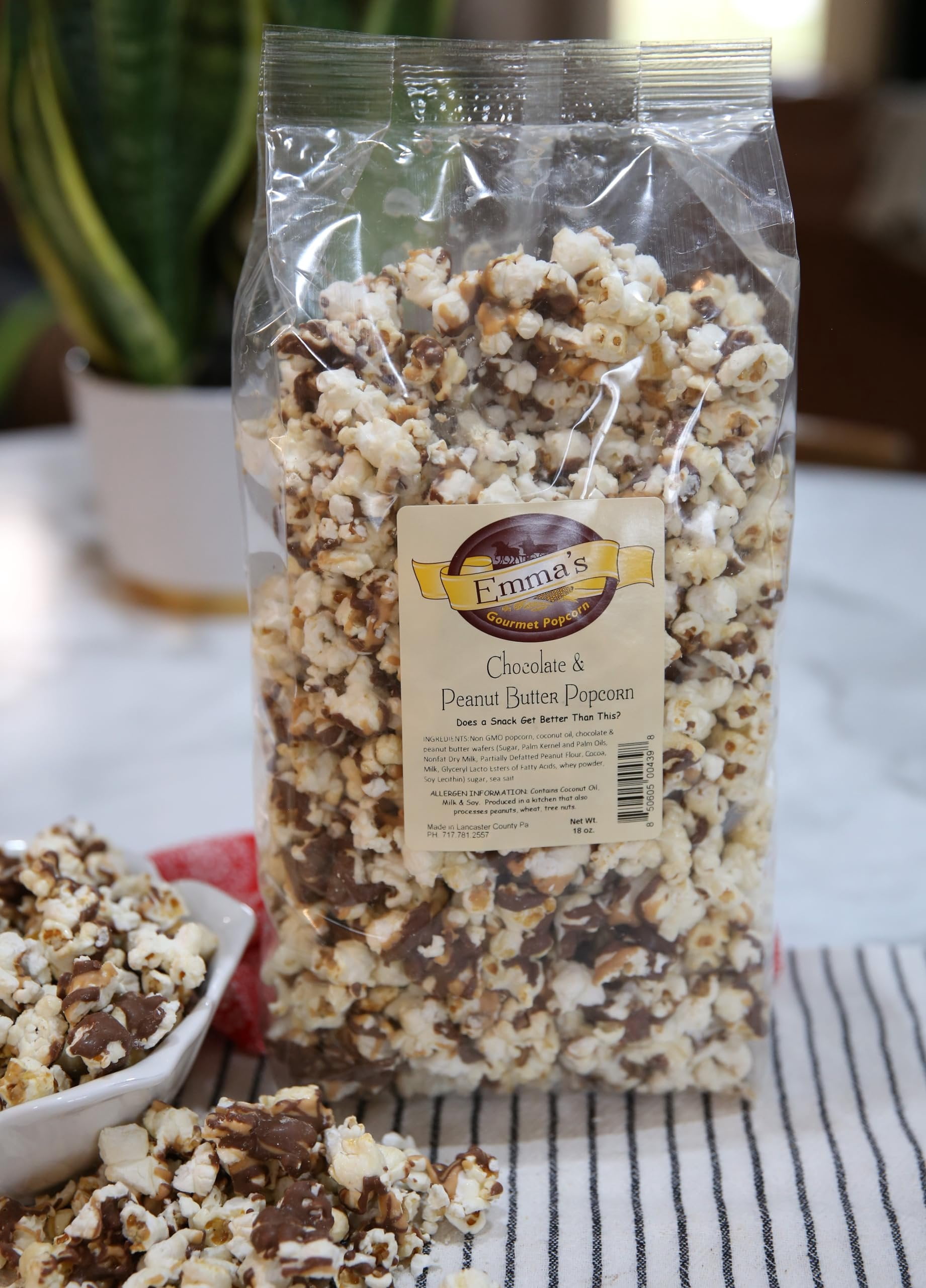 Emma's Gourmet Popcorn - Chocolate and Peanut Butter Popcorn - 18 Oz ...