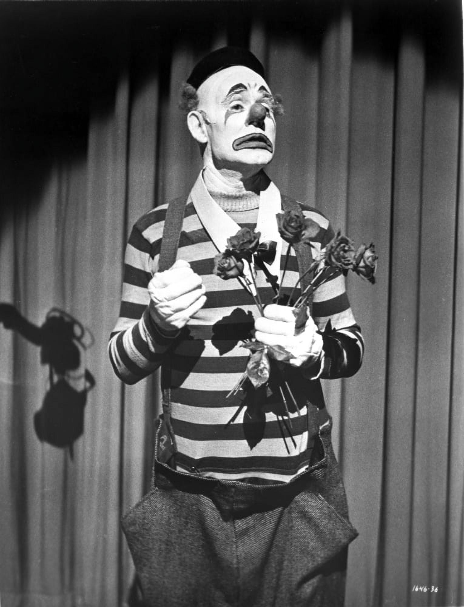 Emmett Kelly as a clown Photo Print (8 x 10) - Walmart.com