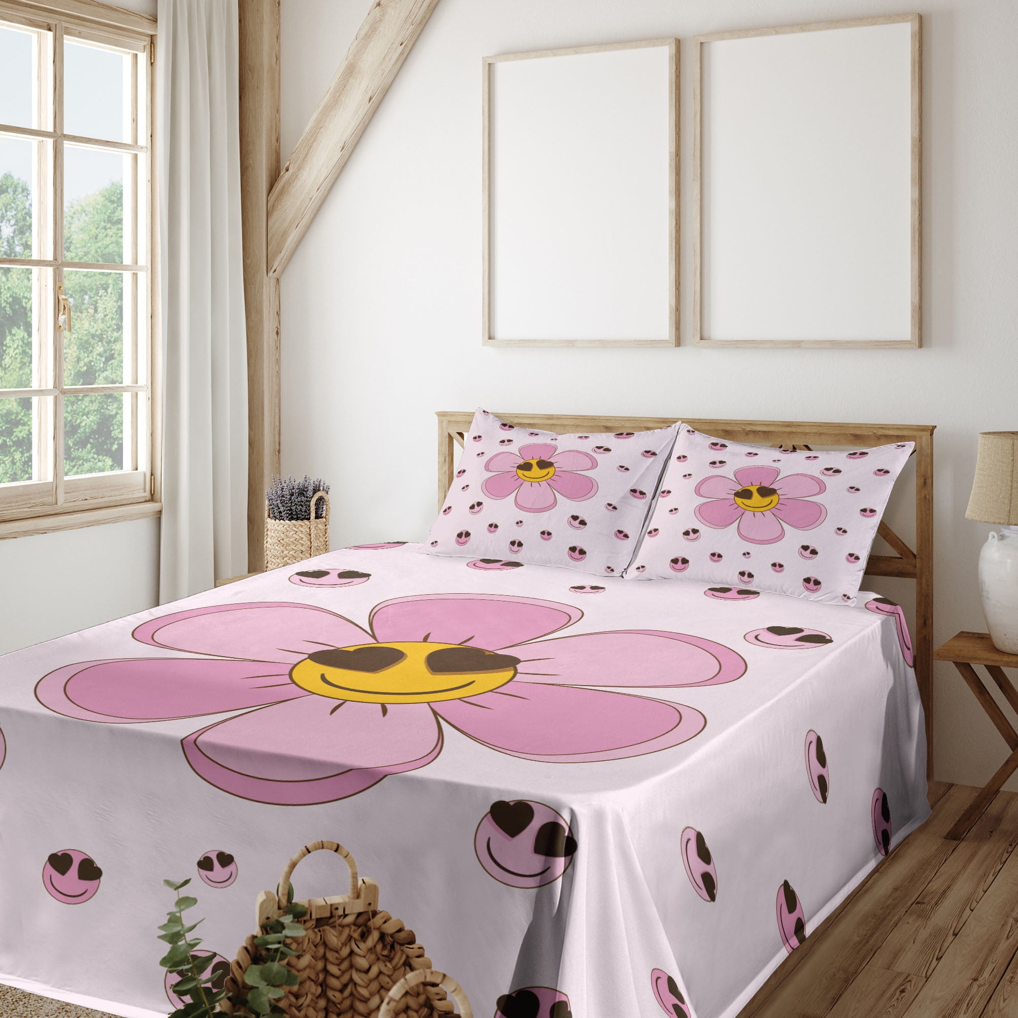 Emoji Sheet Set, Spring Floral Shaped Smiling Funny Face with Heart ...